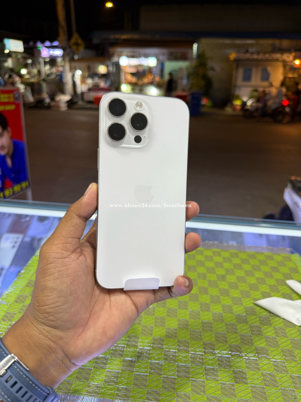 iPhone 16pro max 256G 99.99% price $1079.00 in Phnom Penh Thmei, Saensokh, Phnom Penh, Cambodia ...