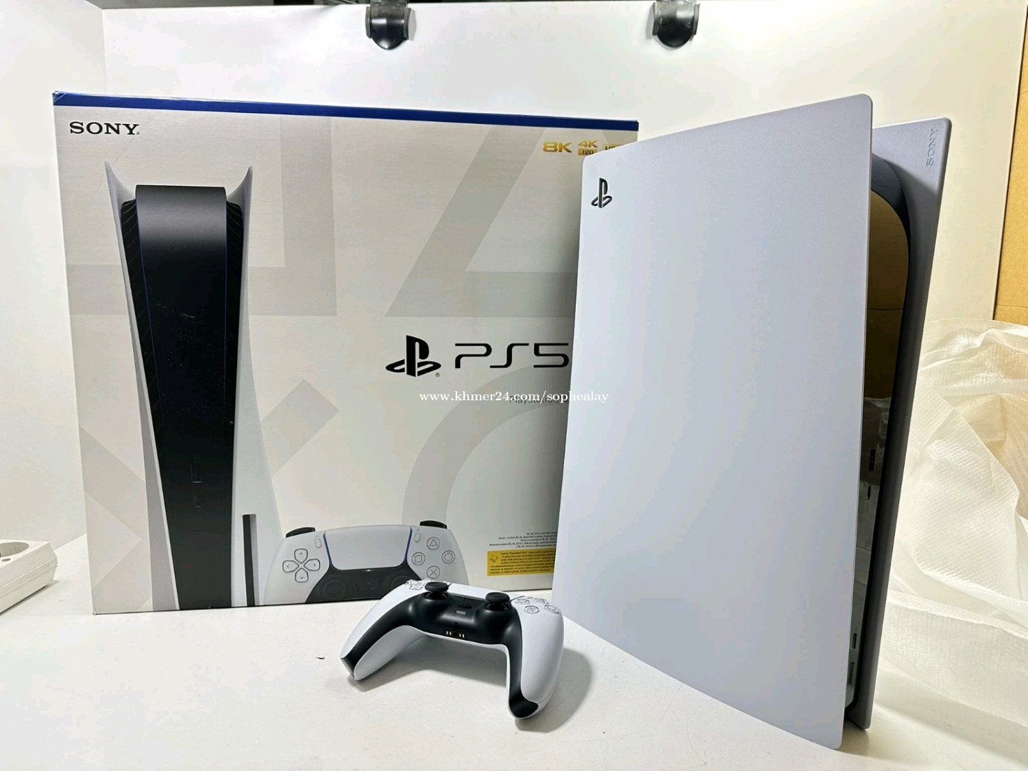 PS5 Standard 99% Full original accessories and box price $350.00 in ...