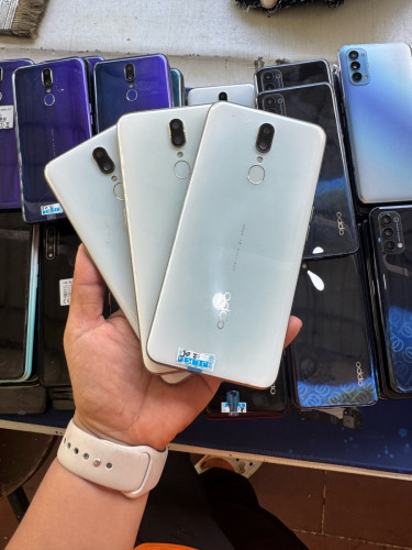 Phones in Cambodia - www.khmer24.com