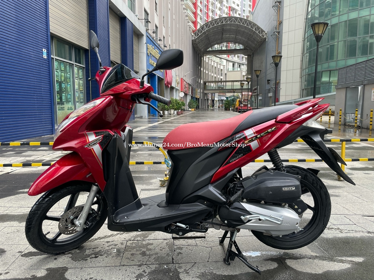 Honda Click 2014 New98%មានពន្ធកាតគ្រីស្លាកលេខ price $780.00 in Veal ...
