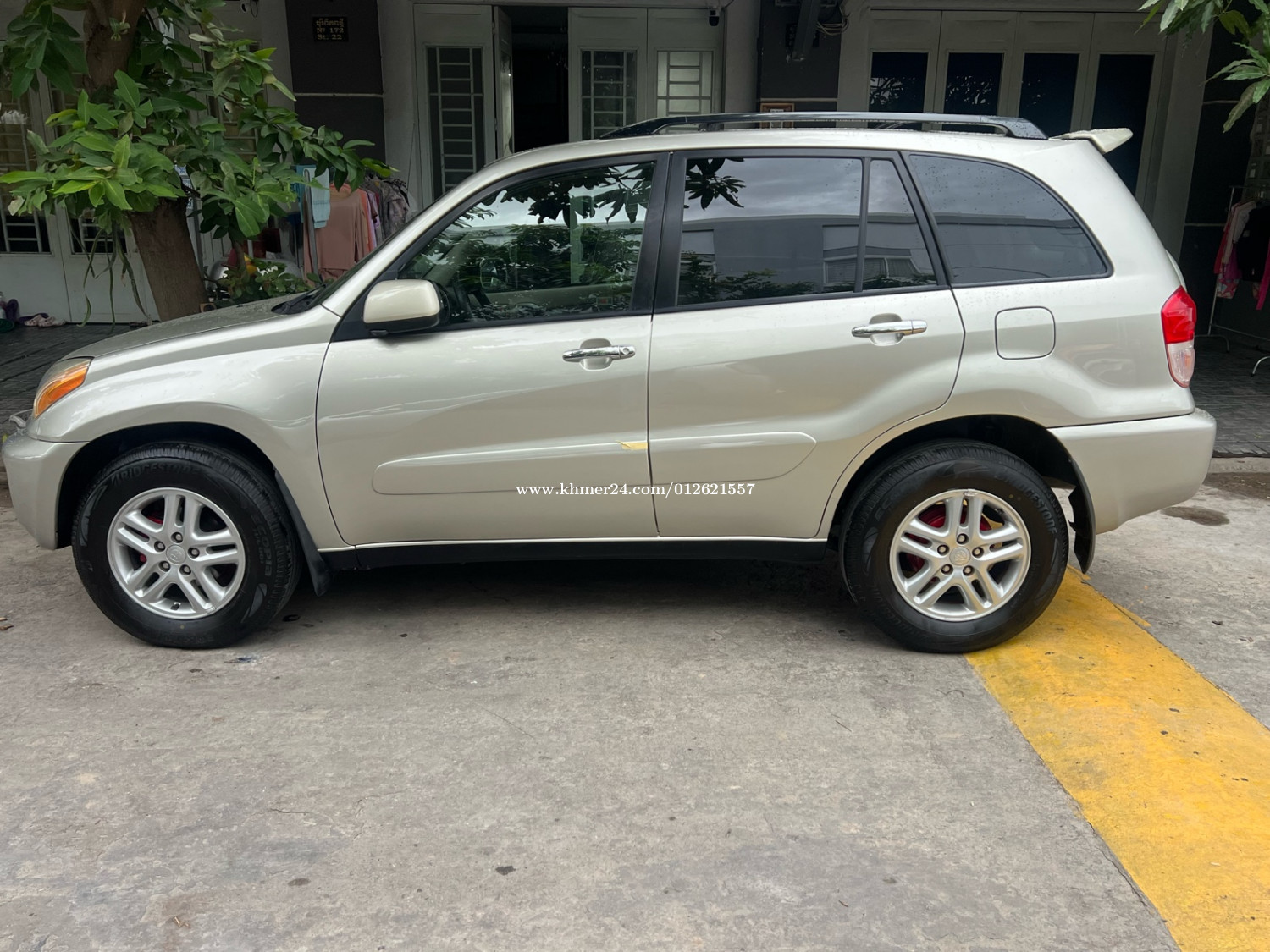 RAV4 L 2001 pong 1 ABS price $8100.00 in Samraong Kraom, Por Senchey ...
