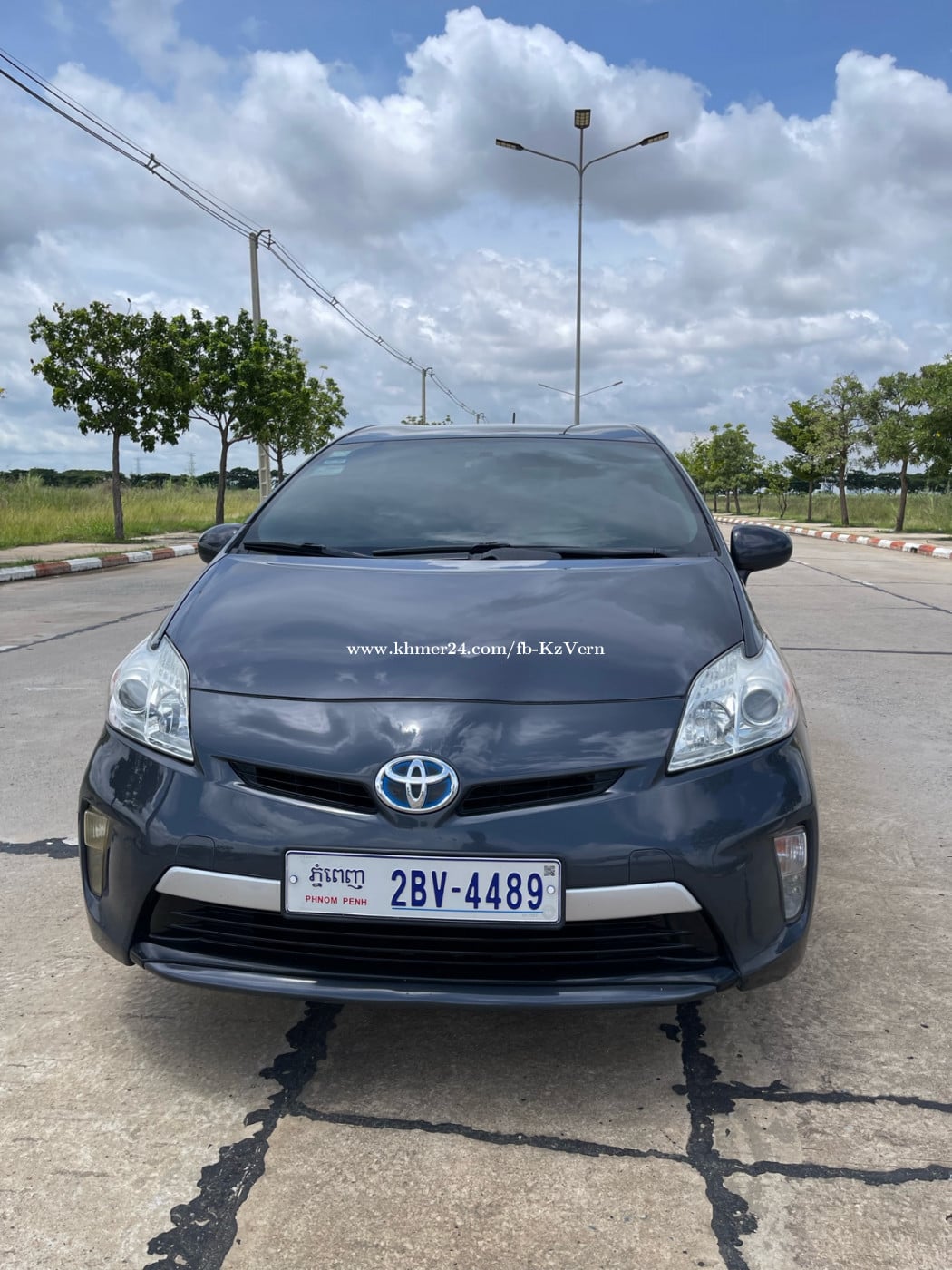 TOYOTA PRIUS 2013 option3 price $17800.00 in Khmuonh, Saensokh, Phnom ...