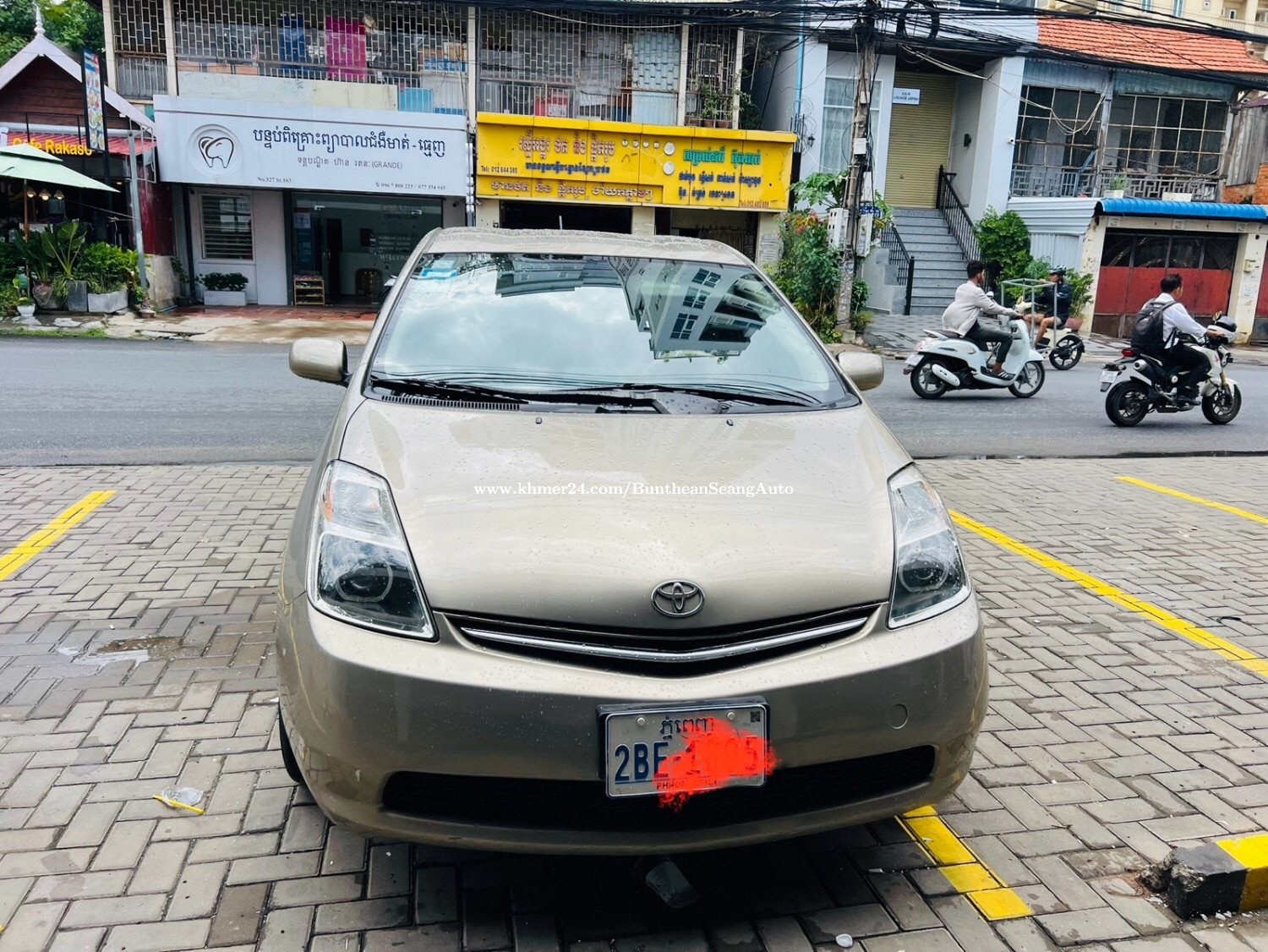 Prius 2004 h full price $8350.00 in Boeng Tumpun 2, Mean Chey, Phnom ...