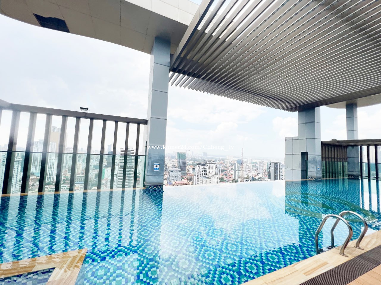 HOT SALE - THE VIEW RESIDENCE BKK1 DROPPED ONLY $63,000 price $63000.00 in Boeng Keng Kang Muoy ...