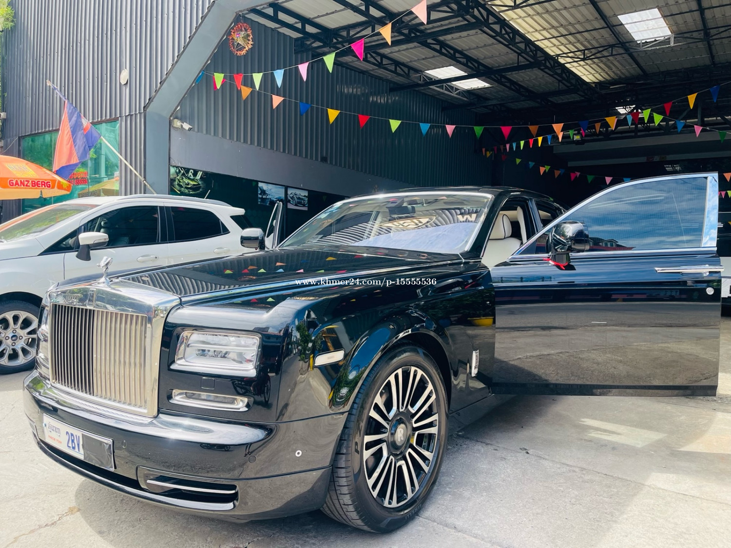 Still new no hit original paint price $179000.00 in Boeng Keng Kang Bei, Boeng Keng Kang, Phnom ...