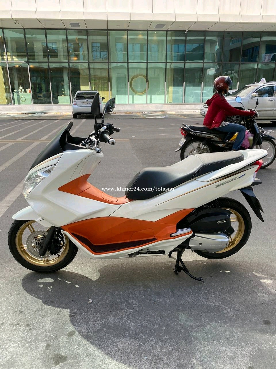 Honda pcx 2017 price $1560.00 in Boeng Prolit, Prampir Meakkakra, Phnom ...