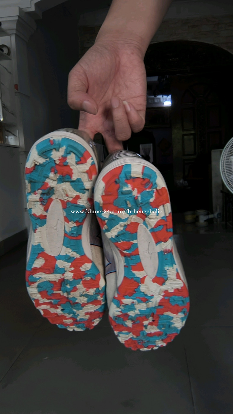 ស្បែកជើងបាល់ទាត់ Mizuno alpha pro price $45.00 in Kampong Bay, Krong ...