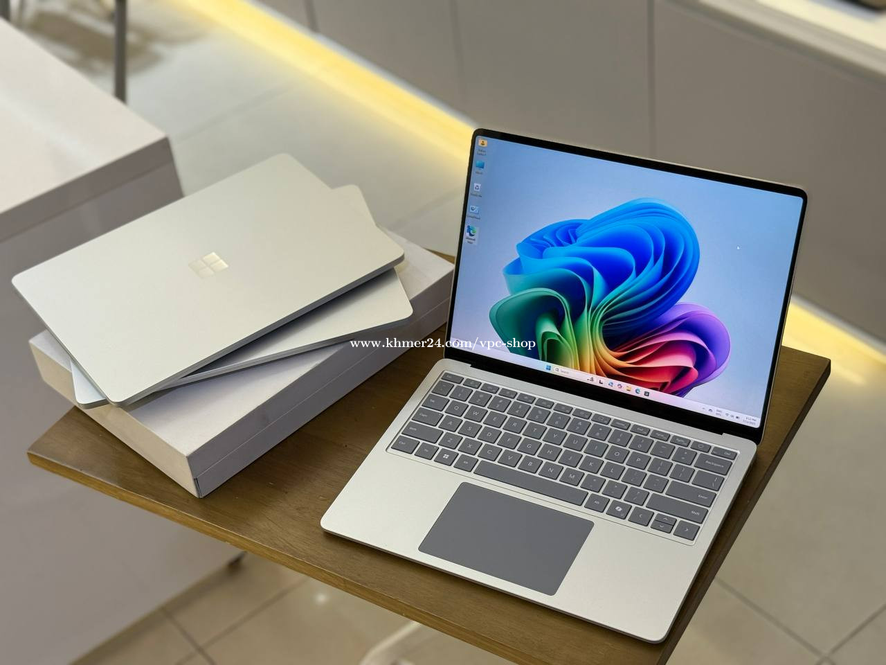 Surface Laptop 7 Copilot+PC, CPU Snapdragon X Plus, RAM 16GB DDR5, SSD ...