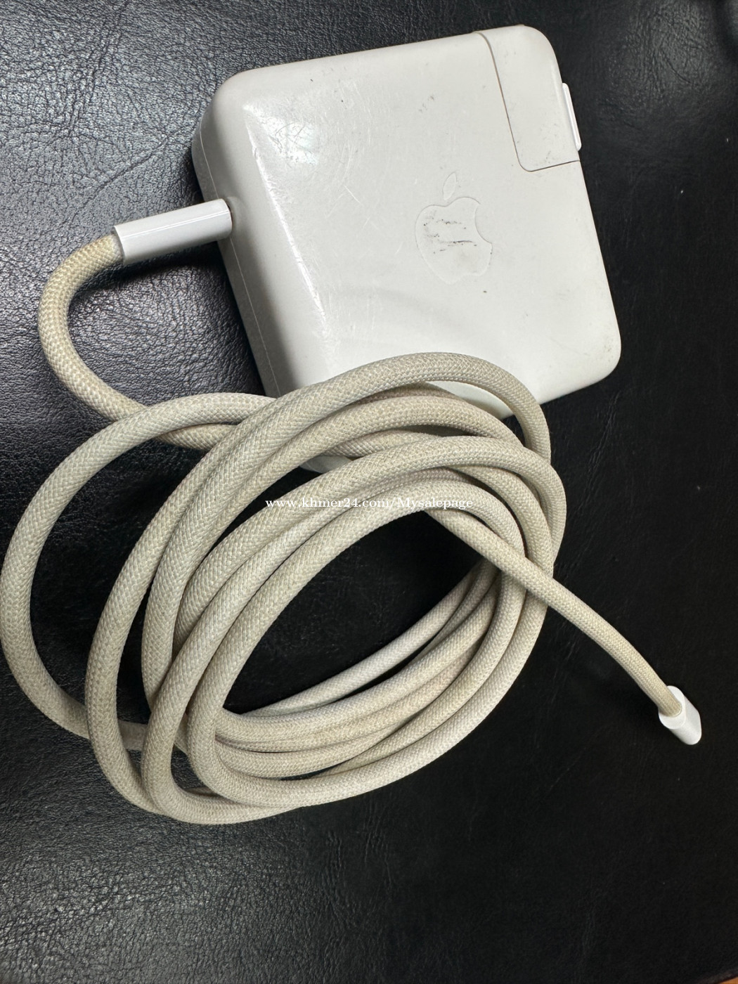 Apple Laptop Charger 61W Type C price $45.00 in Tuol Sangkae 1, Ruessei ...