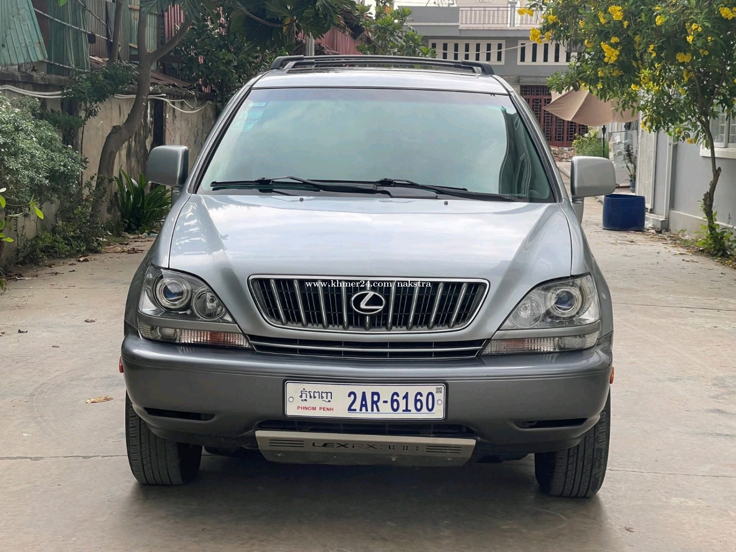 Lexus RX300 2002 ប៉ុង1 Option Half FFull price $11200.00 in Prey Sa ...