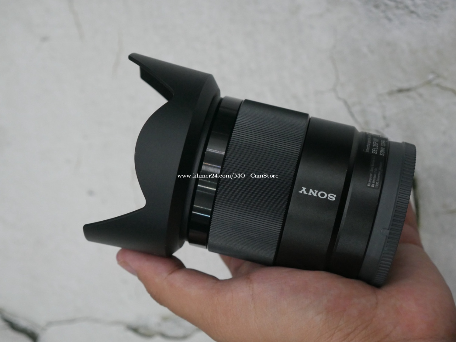 Sony FE 35mm F1.8 Full Frame 98% price $550.00 in Kouk Khleang ...