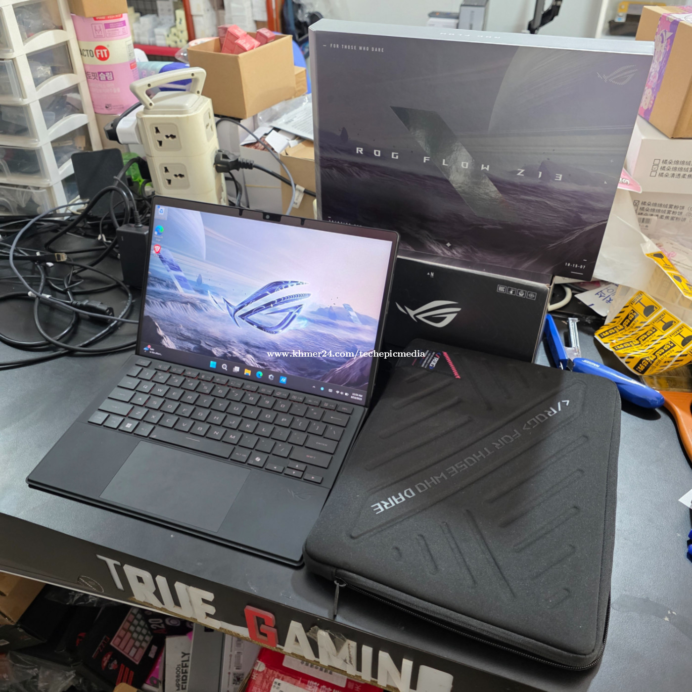 ROG Flow Z13 2025 AI Max 395 32G 1T 99% price $1880.00 in Tuek L'ak Bei ...