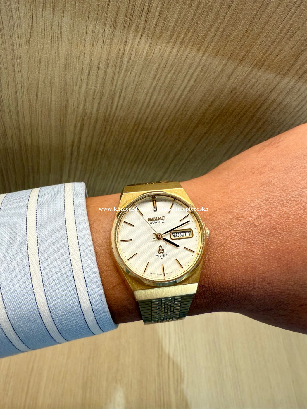 Original Ultra Rare Vintage SEIKO Quart Type II 18K Solid Gold Textured ...