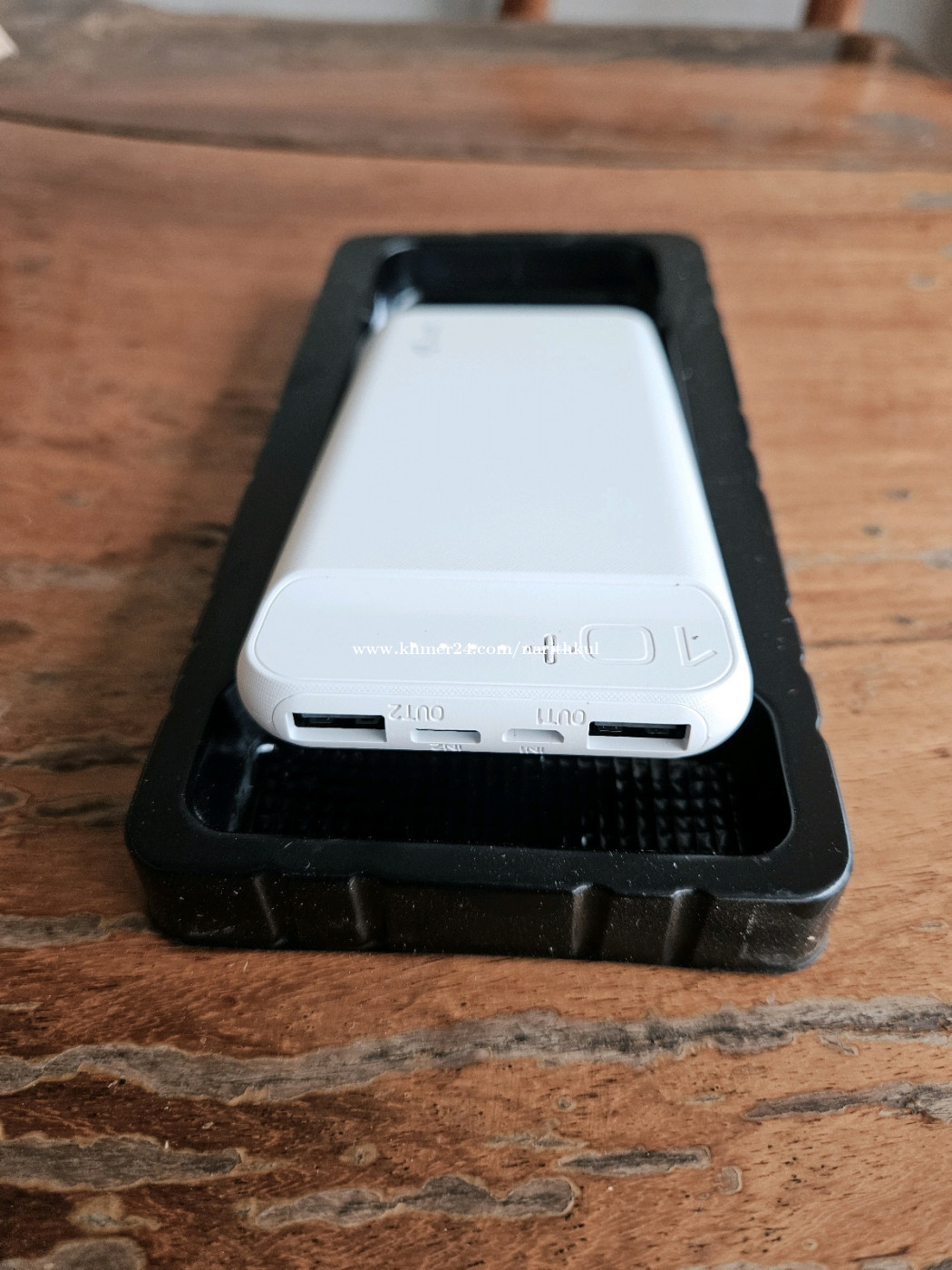 Power bank 10,000mAh price $4.00 in Moung, Moung Ruessei, Battambang ...