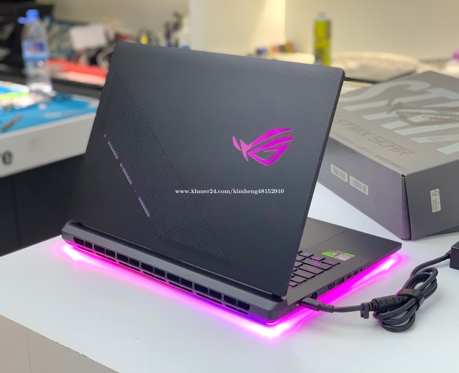 ASUS ROG Scar G18 VGA RTX 5080 Core Ultra 9 275HX price $2900.00 in ...