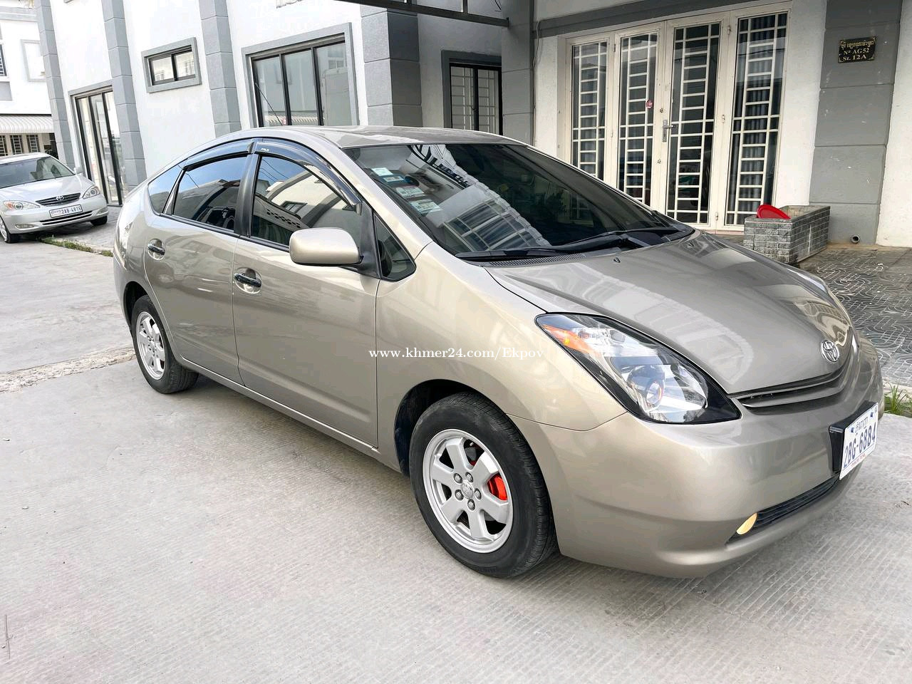 TOYOTA PRIUS H FULL price $9300.00 in Ou Baek K'am, Saensokh, Phnom ...