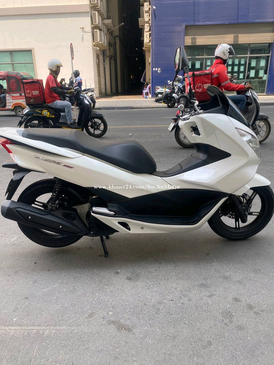 Honda pcx 2016 price $1450.00 in Boeng Prolit, Prampir Meakkakra, Phnom ...