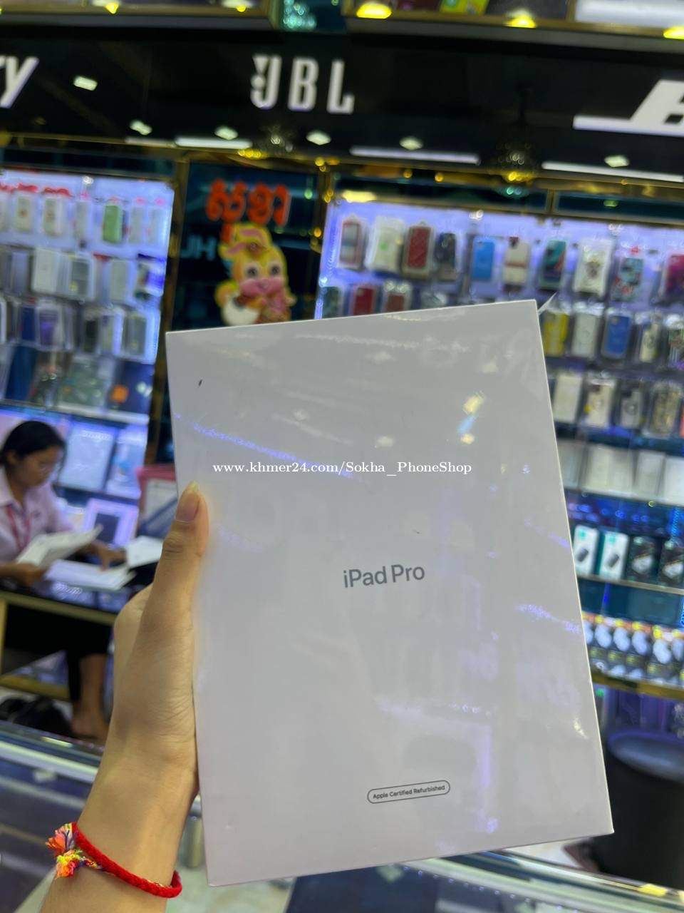 IPad Pro M2 11” 128G sim+wifi new box (CPO) price $740.00 in Ou Ruessei Bei, Prampir Meakkakra ...