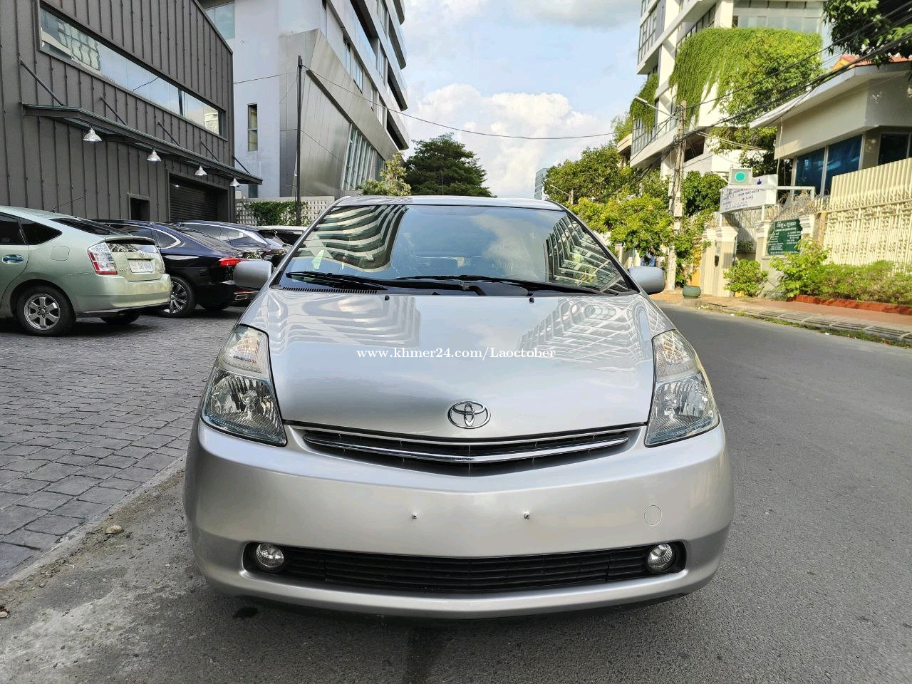 Prius 08 Full option Speaker JBL ពណ៌ទឹកប្រាក ក្រដាសពន្ធ price $13000.00 ...