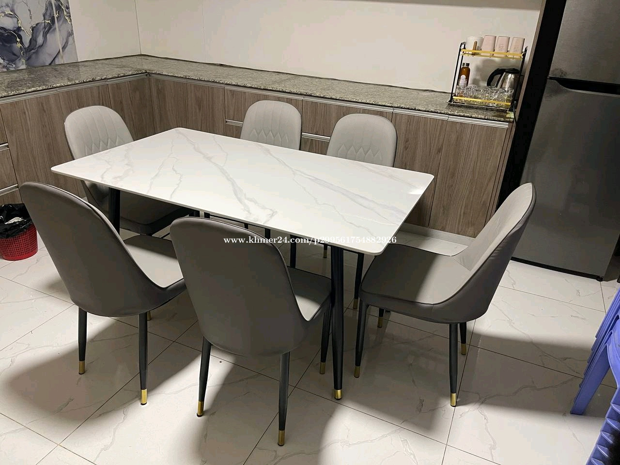 Dining table available in stock price $265.00 in Chaom Chau 1, Por ...
