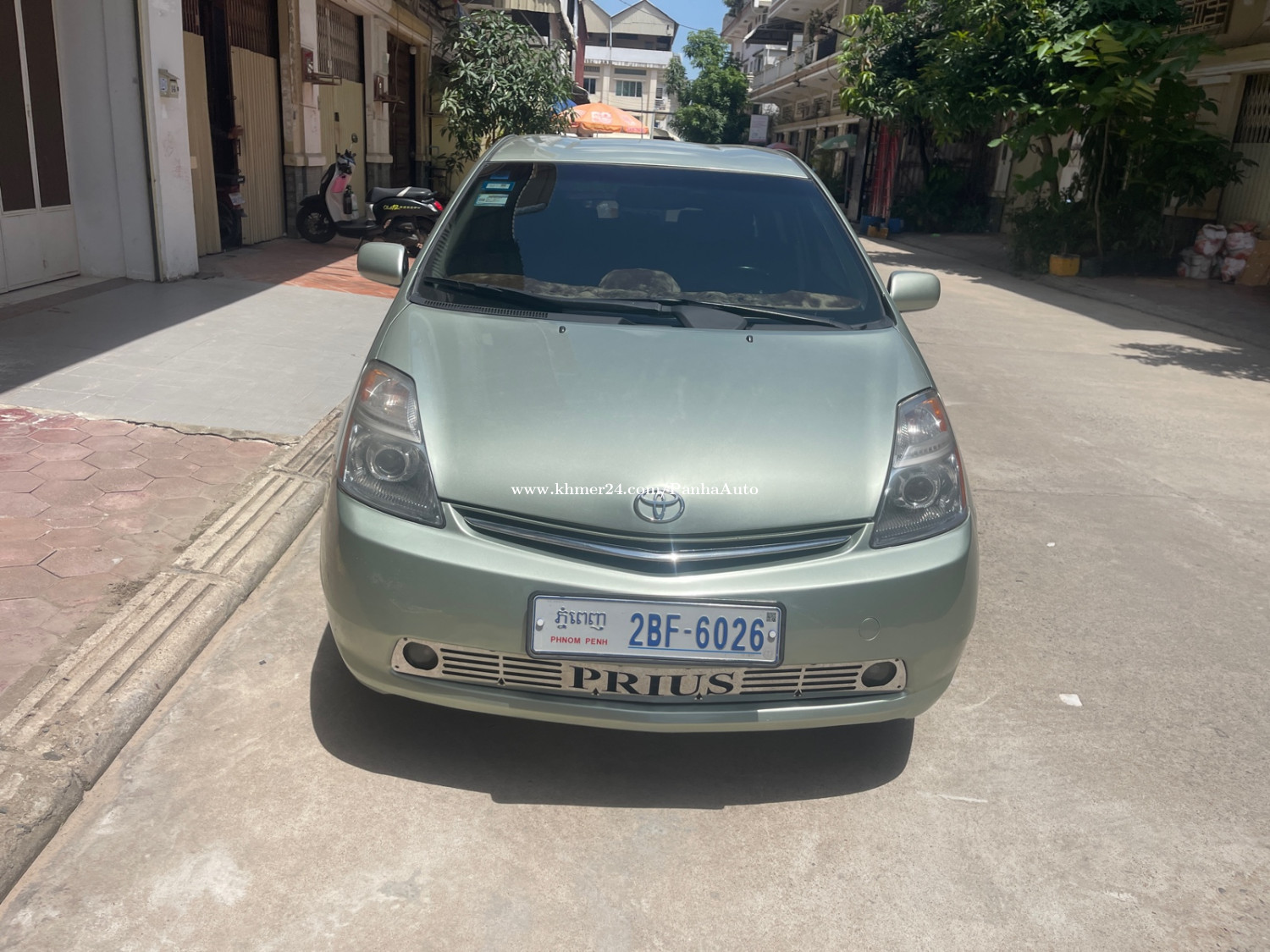 Prius year 2008 Full option price $10800.00 in Chak Angrae Kraom, Mean ...