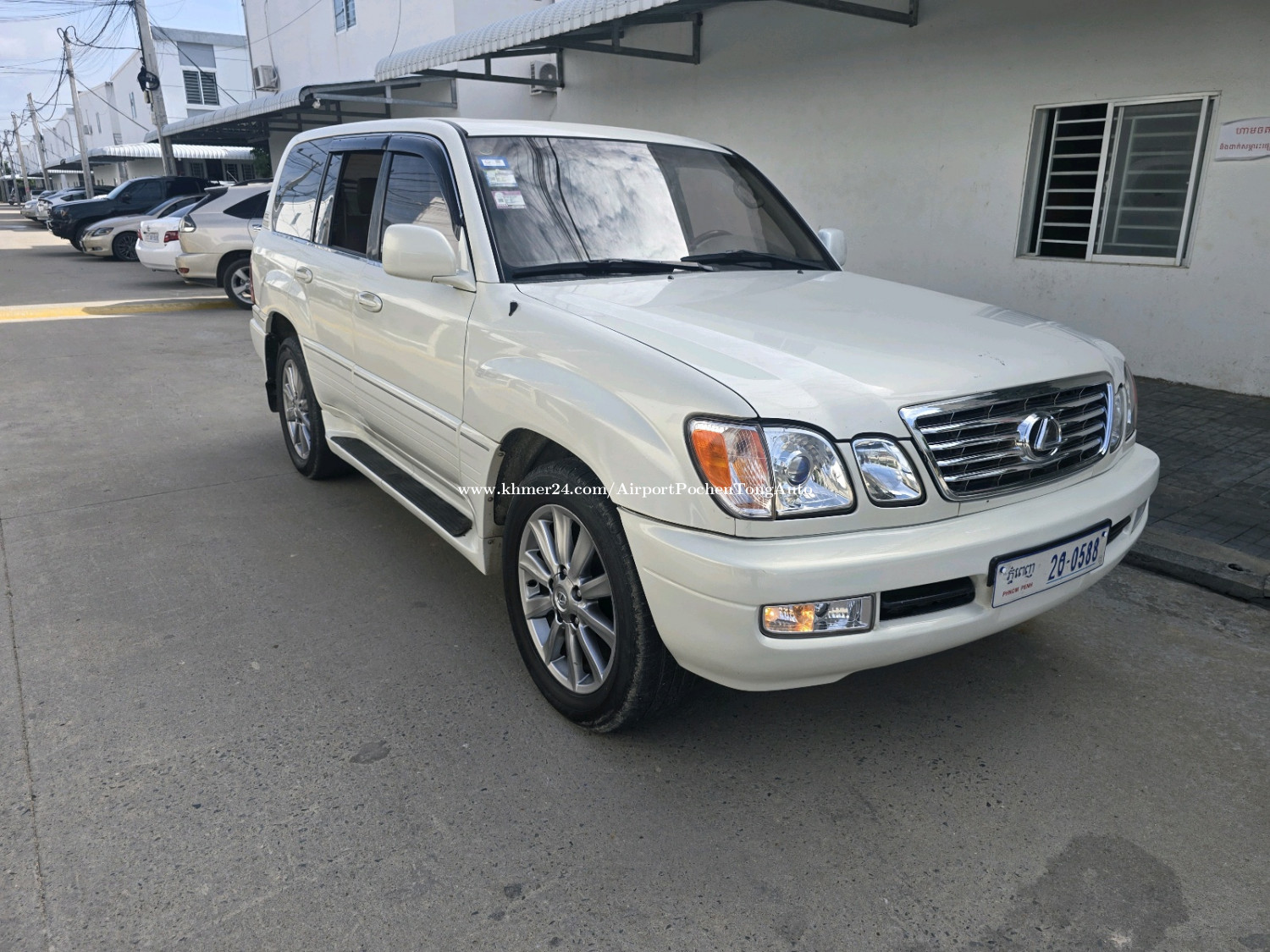 Lexus 470 99 ត្រូវការលក់ price $11000.00 in Kantaok, Kamboul, Phnom ...