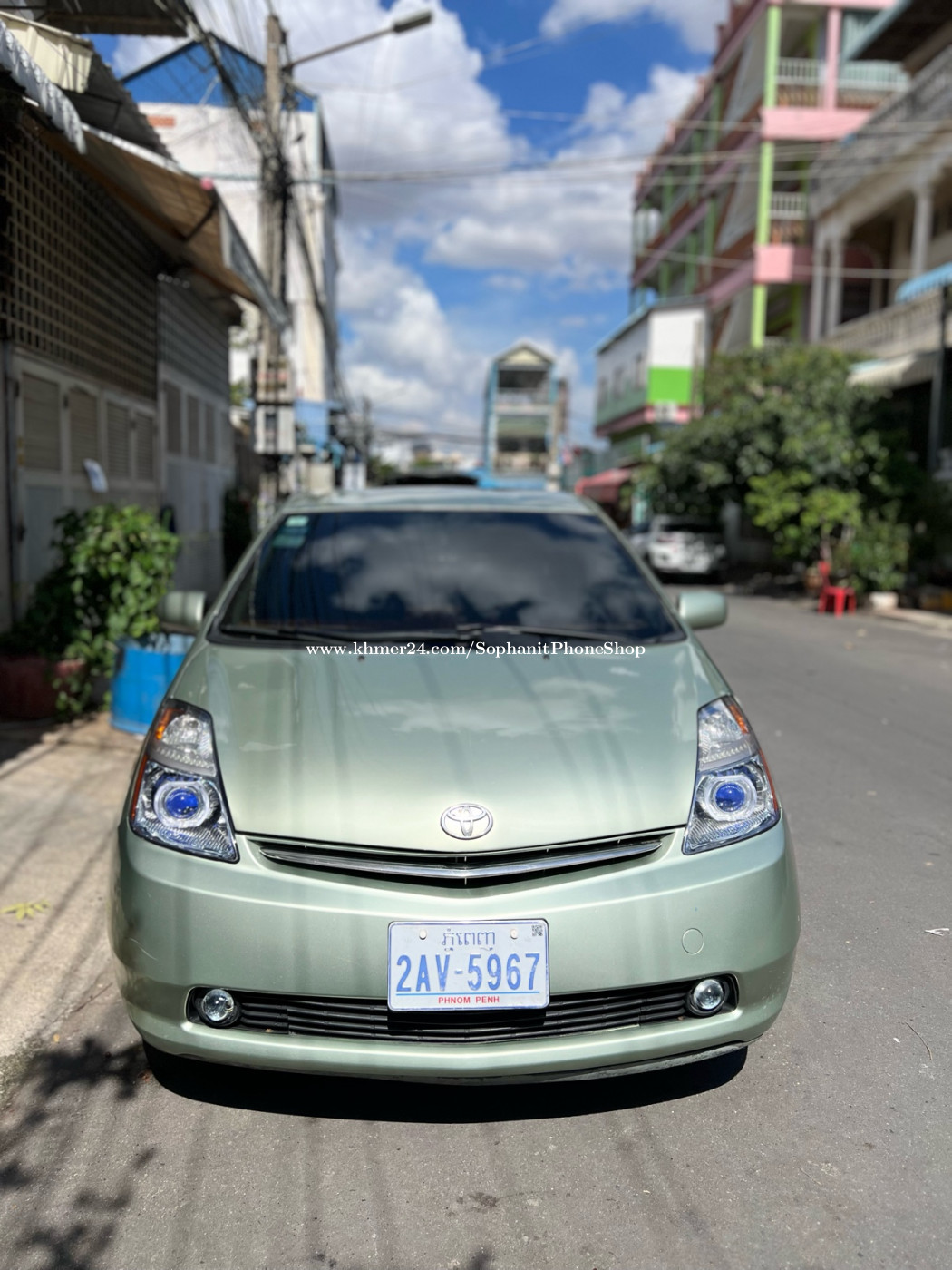 Toyota prius 06 Full no map price $9500.00 in Boeng Salang, Tuol Kouk ...