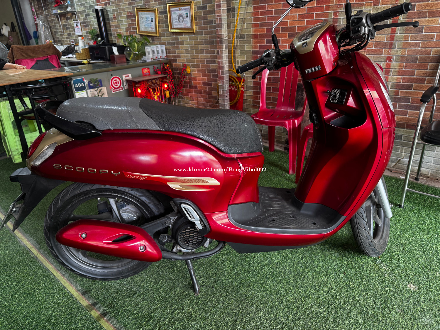 Honda scoot 021 ក្រុមហ៊ុនមានពន្ធ័ price $1950.00 in Bet Trang, Krong ...