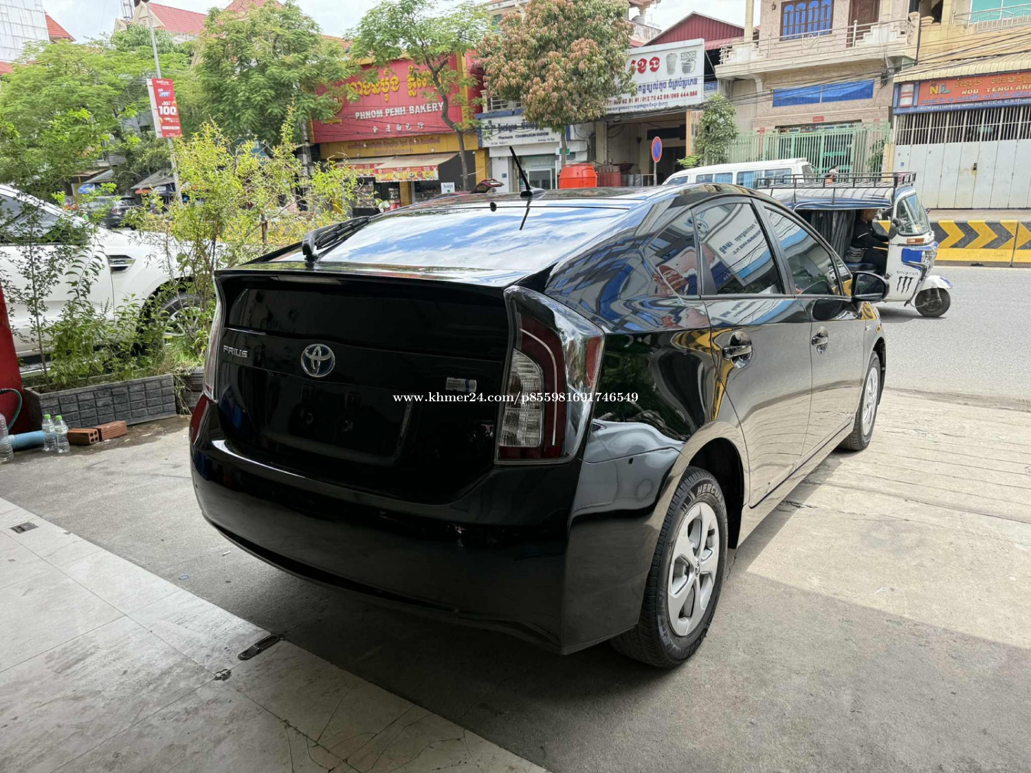 prius 011 opt 3 ខ្មៅឡើង 013ធានាតំលៃនិងគុណភាព price $16600.00 in Boeng ...