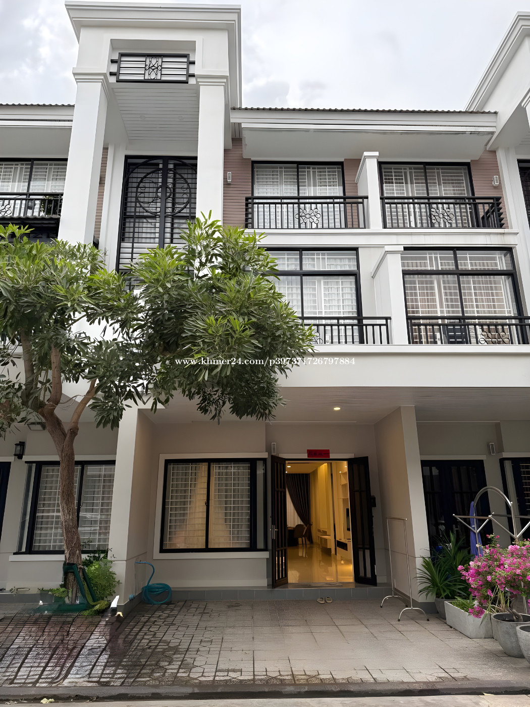 4BR Villa LA For Rent- Borey Peng Huot Boeng Snor price $1250.00 in Nirouth, Chbar Ampov, Phnom ...