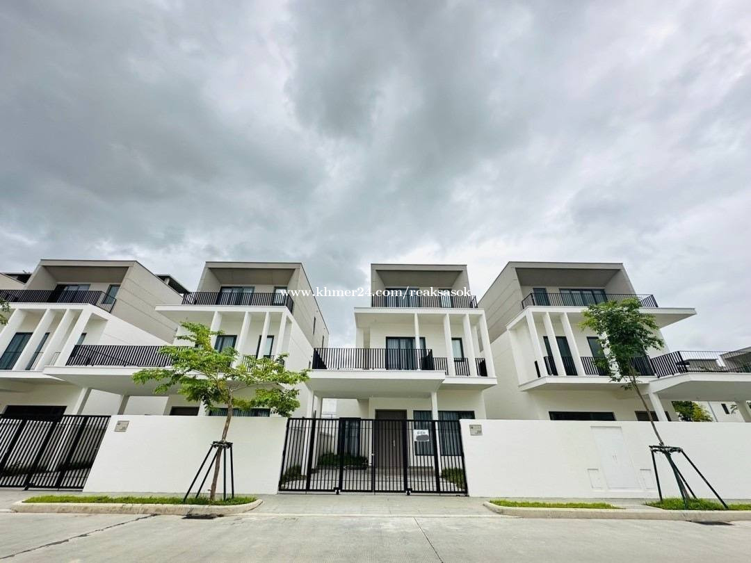 Villa klen for Rent at Borey Chankiri price $2000.00 in Dangkao ...