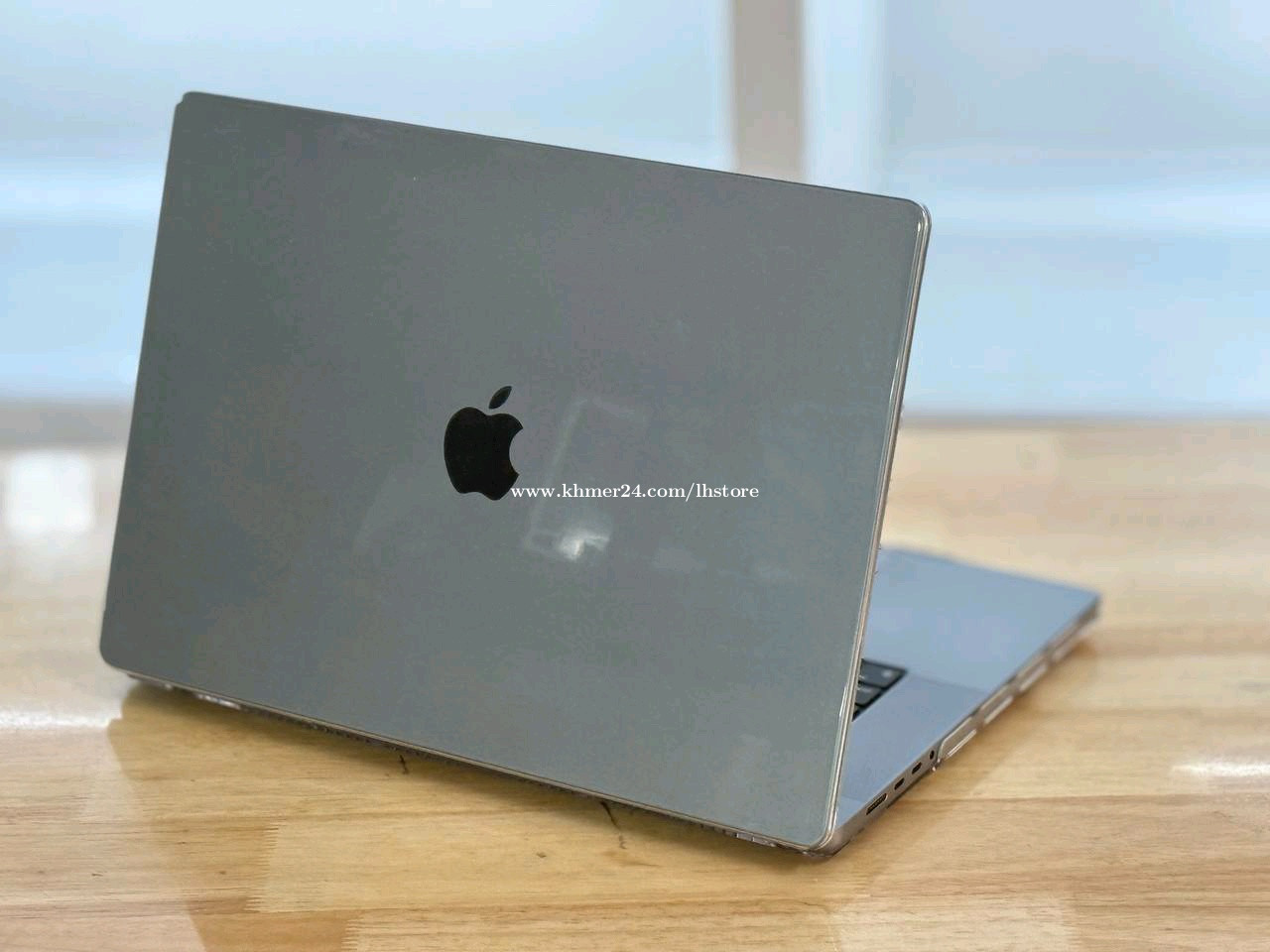 APPLE MacBook Pro M1 price $1190.00 in Tuek L'ak Pir, Tuol Kouk, Phnom ...
