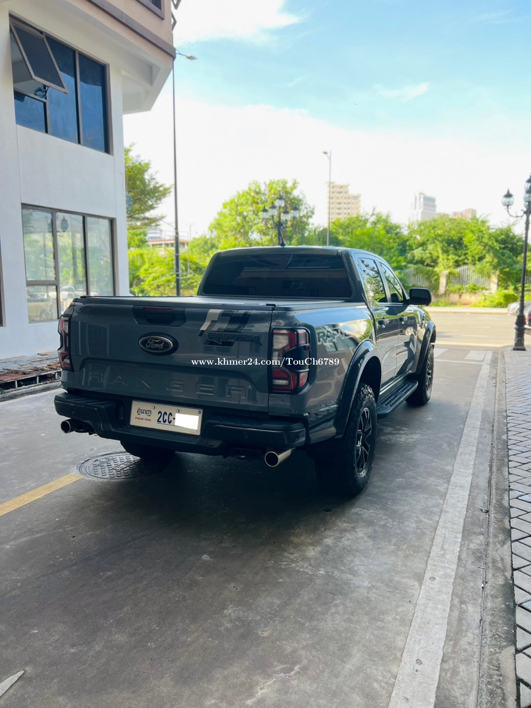 Ford Ranger Raptor 2023 សាំង ប្រេីបាន 9000km ទឹកថ្នាំហ្សុីនមួយជុំ ...