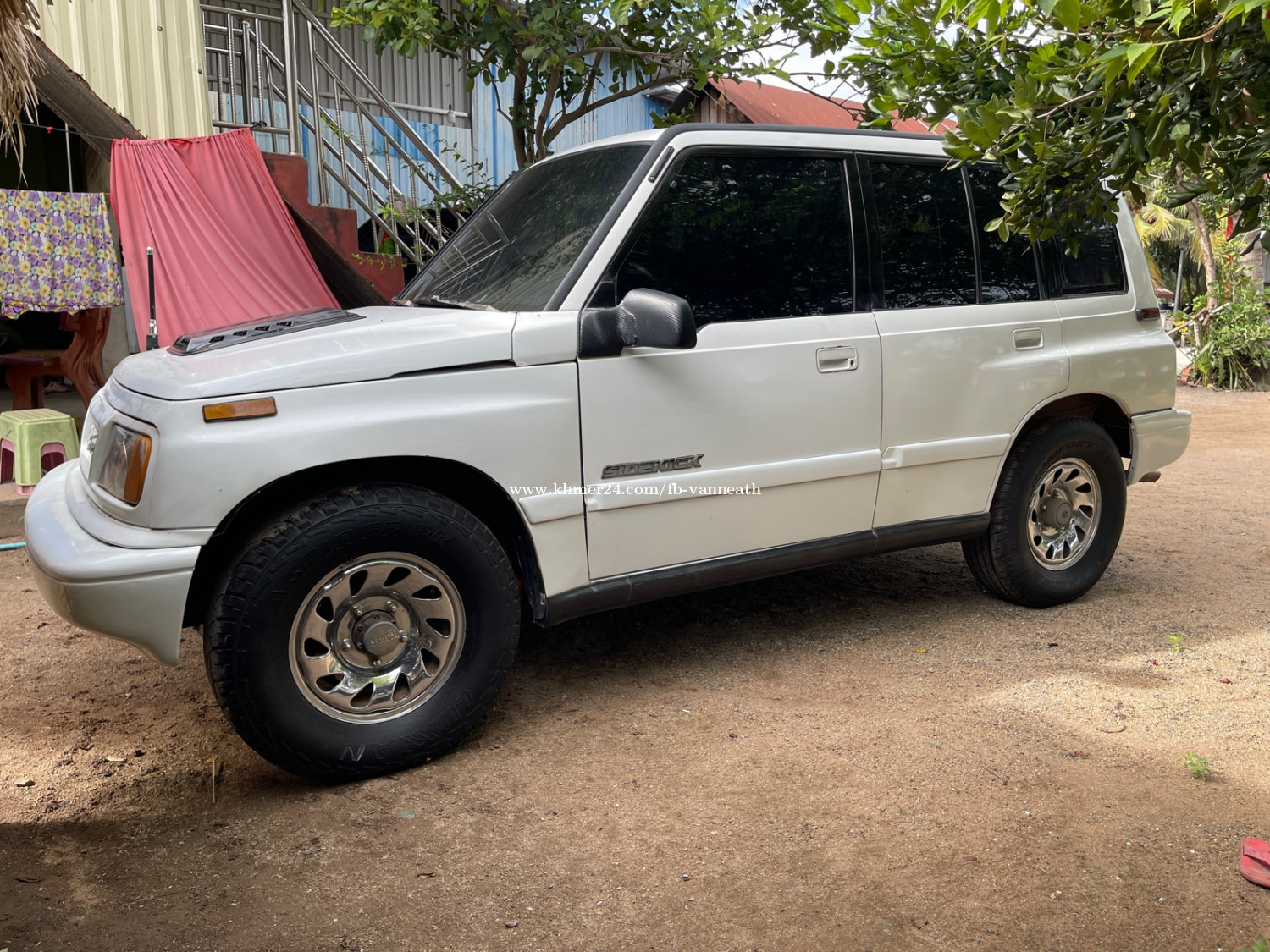 ឡានរៀបចំហើយអស់ ជិះស្រួលម៉ាសុីនឆ្លាម price $3000.00 in Sopoar Tep, Krong ...