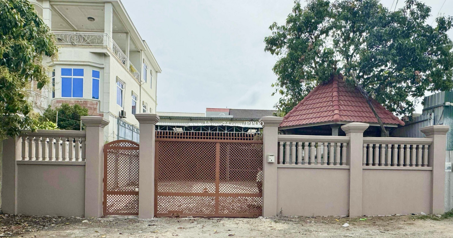 ដីឃ្លាំង ជួល ឬ លក់ price $700.00 in Nirouth, Chbar Ampov, Phnom Penh ...