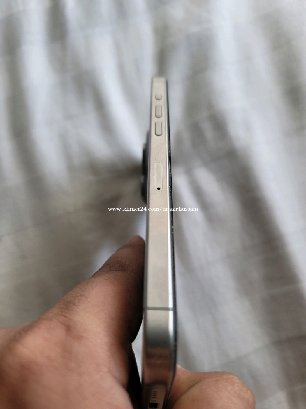 Iphone 15 pro max 256GB available for sale back is broken price $600.00 ...