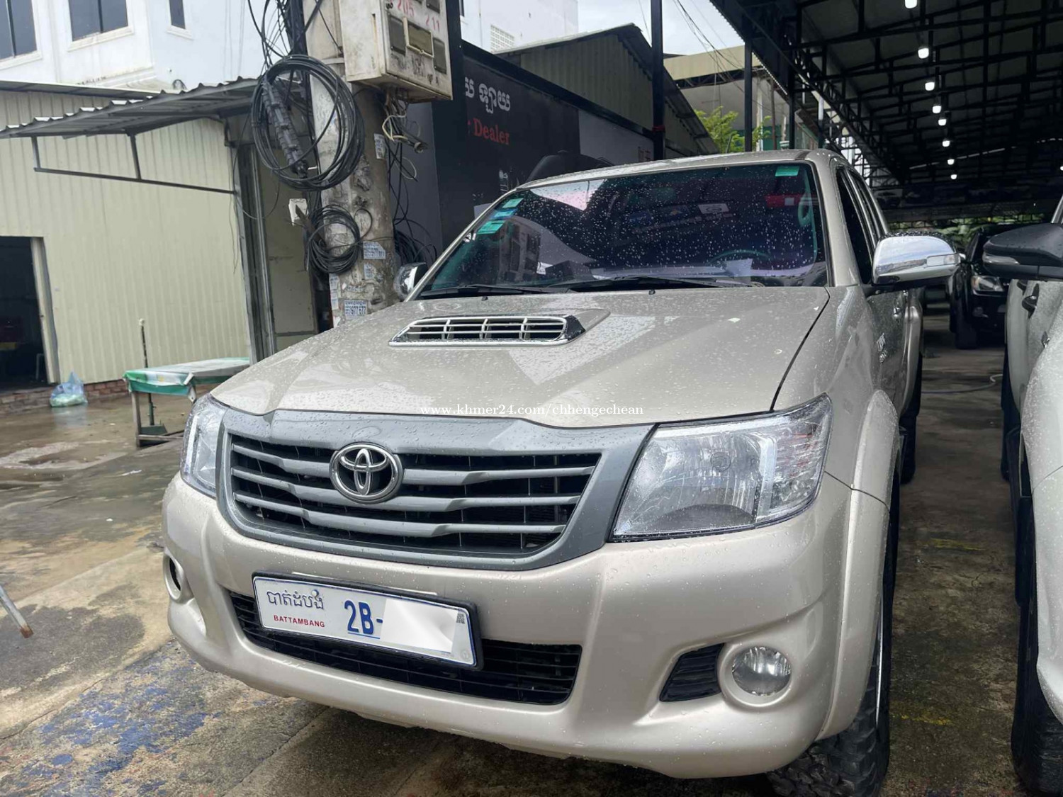 Hilux Vigo 2012 price $27500.00 in Svay Pao, Krong Battambang, Battambang, Cambodia - Chheng E ...