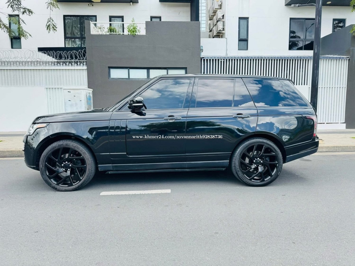 ️ Range Rover Vogue 2014 full ️💵 តំលៃ 34000 ចចារ💺. ពណ៍ ខ្មៅ ក្នុង ស លាយខ្មៅ🔥: ម៉ាសុីន សាំង V6 ...