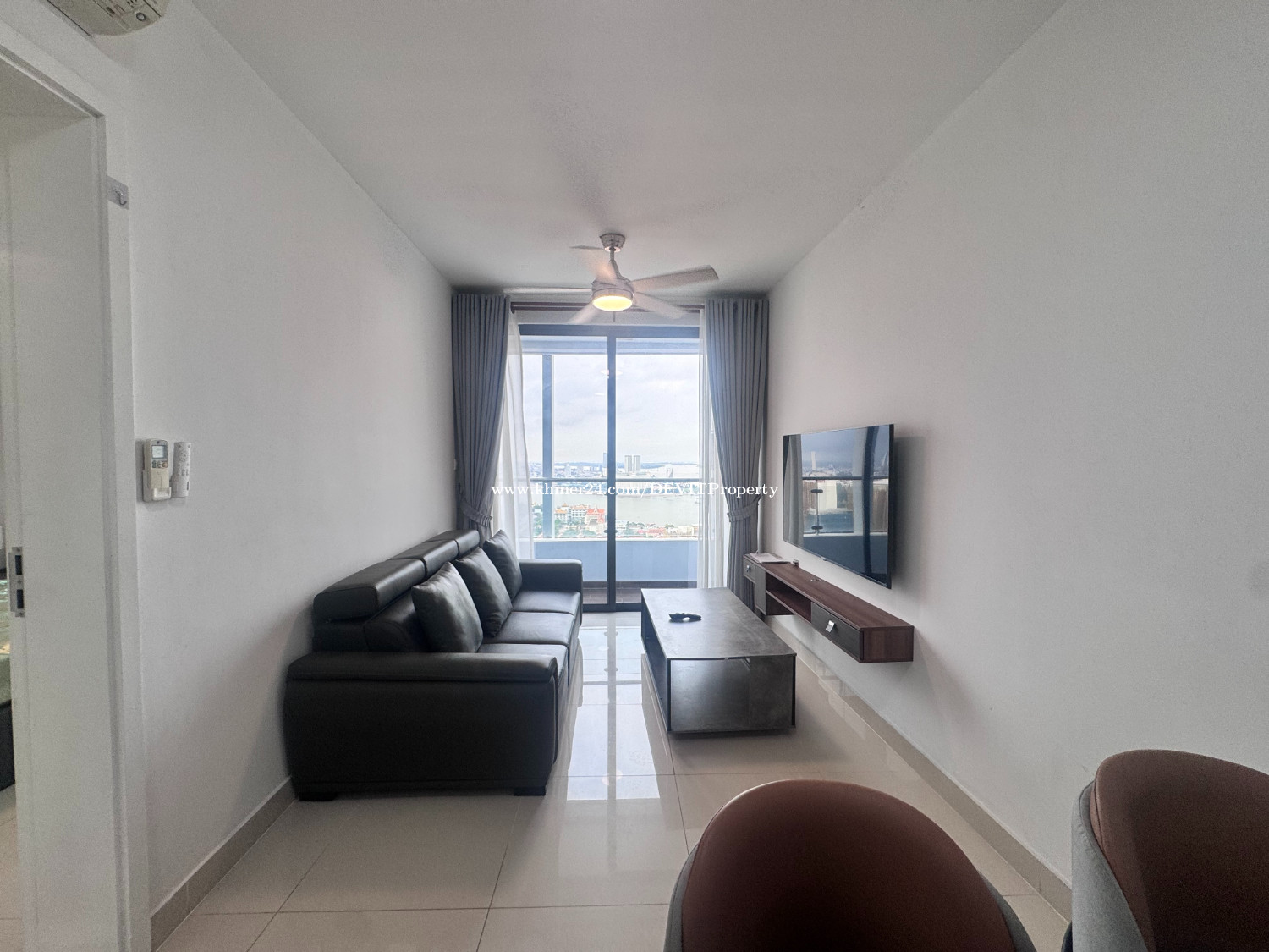 1BR For Rent At The Bridge Residence, On 37th Floor View Naga price $550.00 in Tonle Basak ...