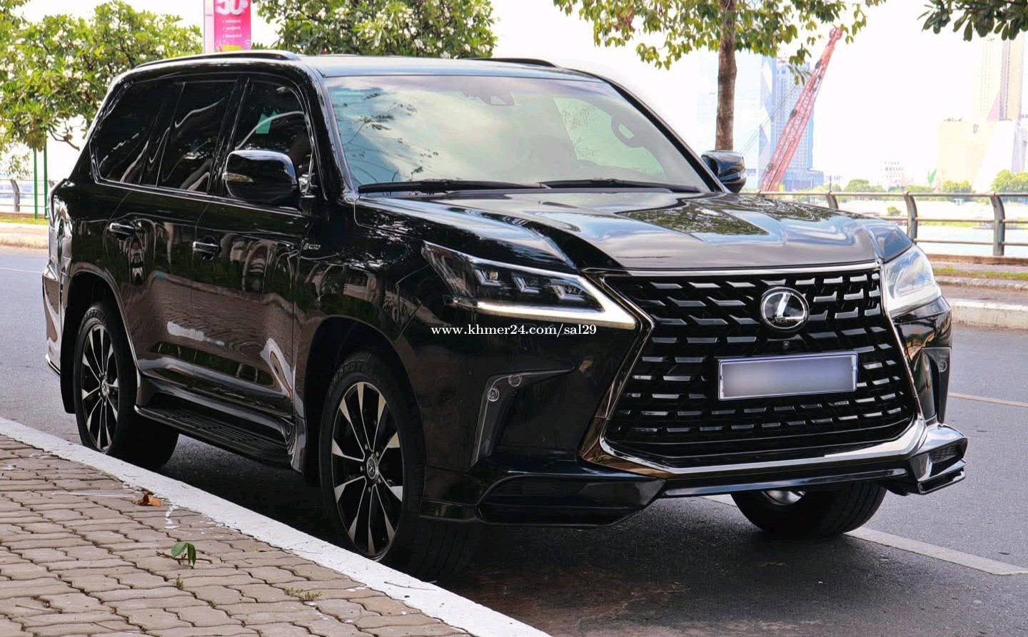 Lexus 570 kuro price $1111.00 in Phnom Penh Thmei, Saensokh, Phnom Penh ...