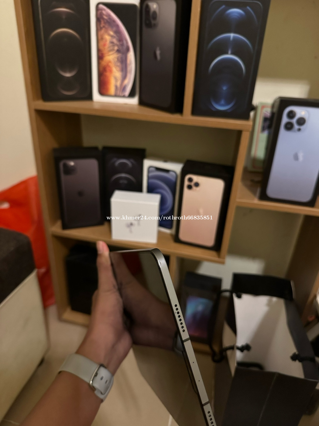 iPad Pro Sim WiFi M1 128G 😍 485$ price $485.00 in Preaek Lieb, Chrouy Changva, Phnom Penh ...