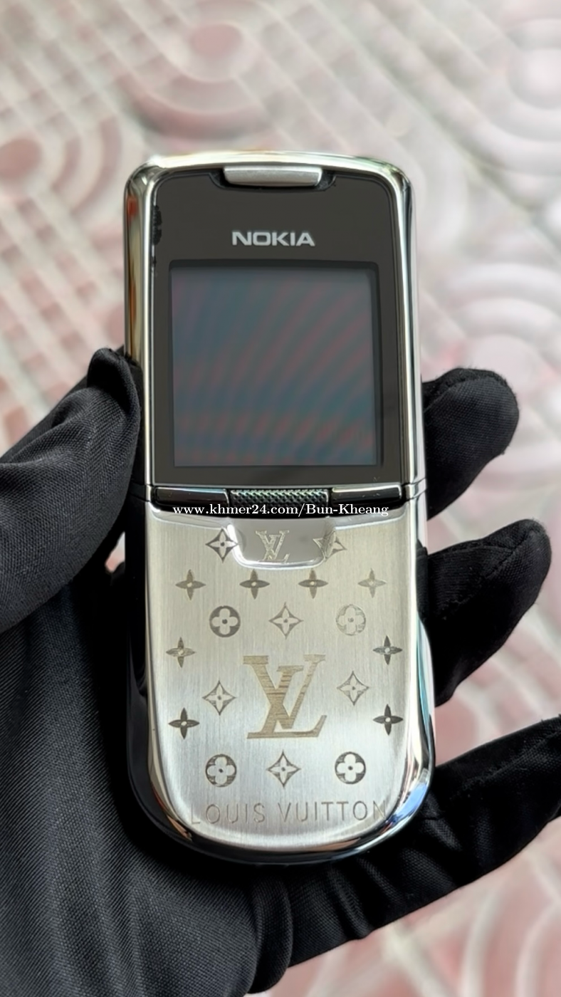 Nokia 8800 Anakin LV Edition price $450.00 in Boeng Prolit, Prampir ...