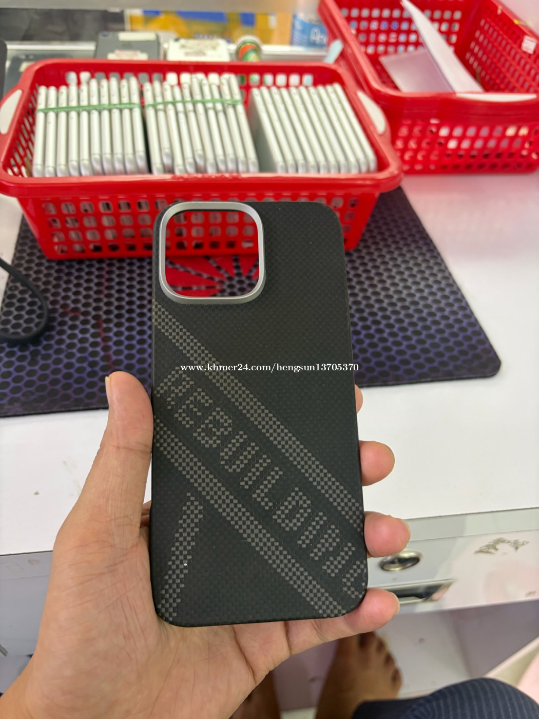 លក់ case iphone 16 pm 97% price $25.00 in Sangkat Bei, Krong Preah Sihanouk, Preah Sihanouk ...