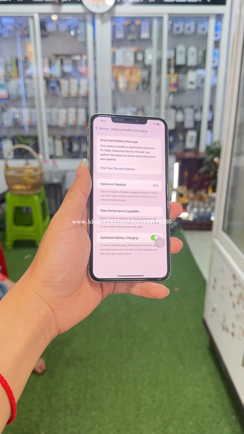 iPhone 11 Pro Max 🍏256gb lla battery 76%🔋Lcd(GX)តួរស្អាត់98% price $255 ...