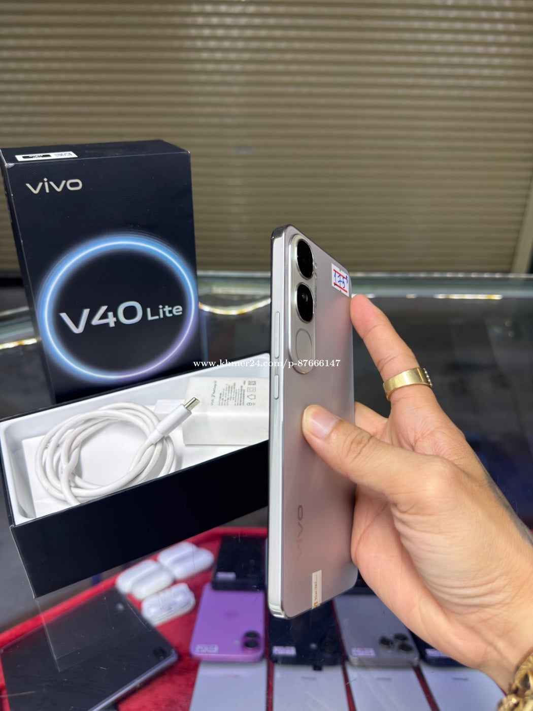 Vivo V40 Lite Silver Ram8G HD256GB Phone Condition 99% Company fullSet & Box price $175.00 in ...