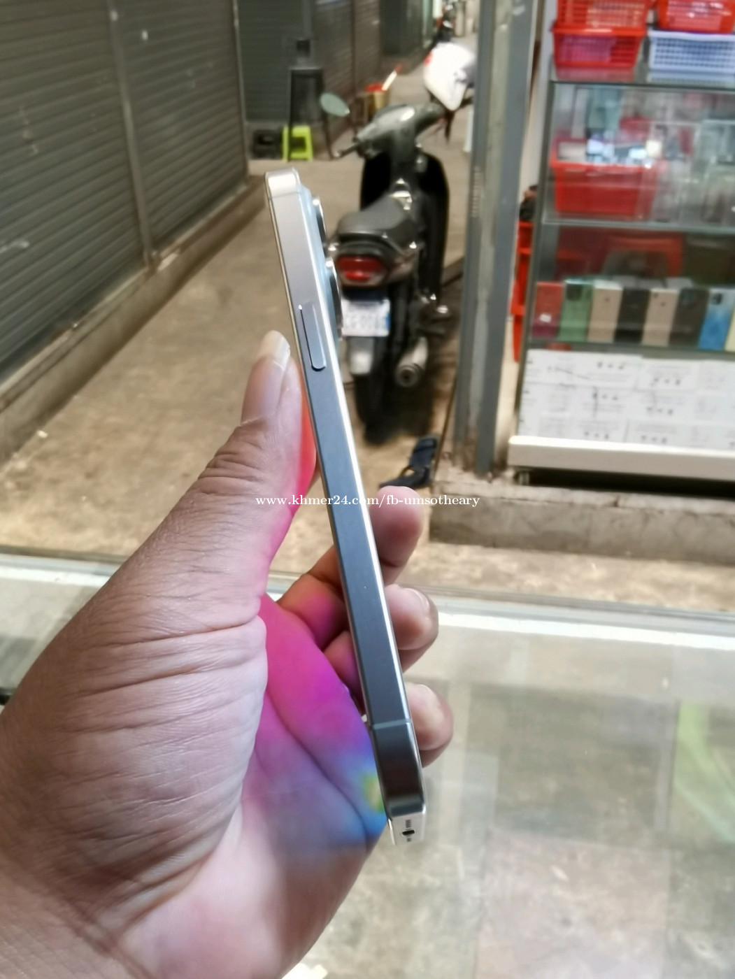 Iphone 15 pro max Bypass sim 2 CH price $580.00 in Phsar Daeum Kor ...