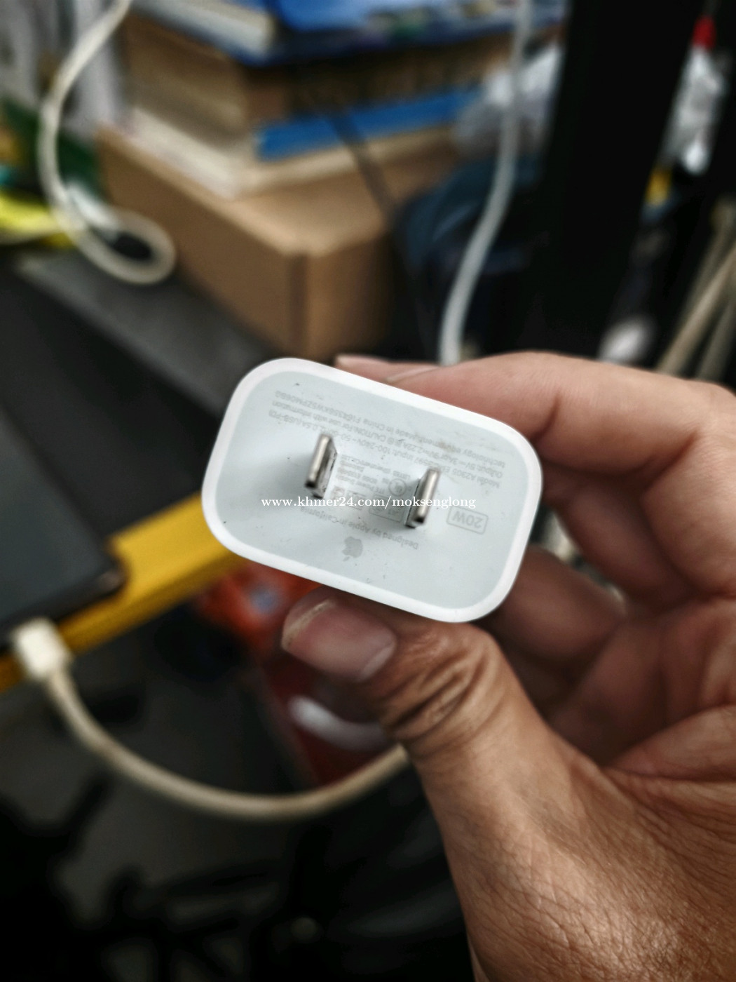 Apple 20W USB-C Power Adapter 2 pin price $15.00 in Tuol Sangkae 1 ...