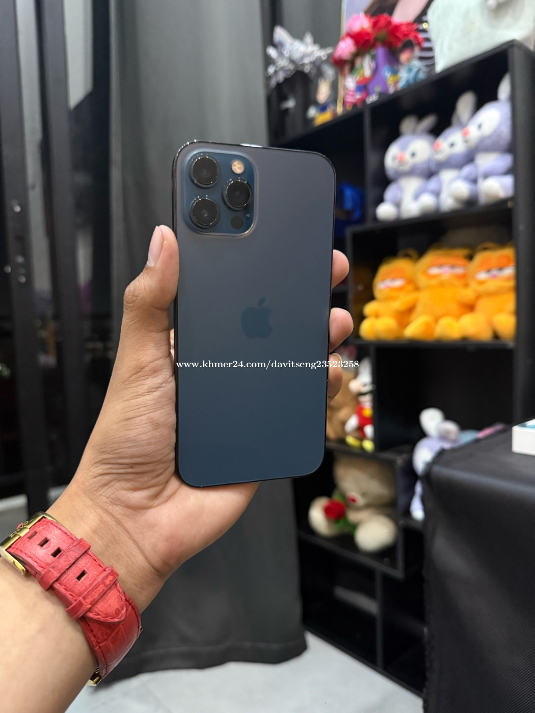 iPhone 12 Pro Max សាណុំសុីន price $325.00 in Stueng Mean chey 1, Mean ...