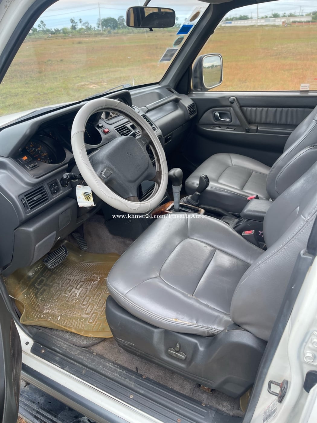 mitsubishi montero ម៉ាស៊ូត ឆ្នាំ1994 ឯកសារ គ្រប់ ឡានថ្មី price $4900.00 in Chaom Chau 2, Por ...