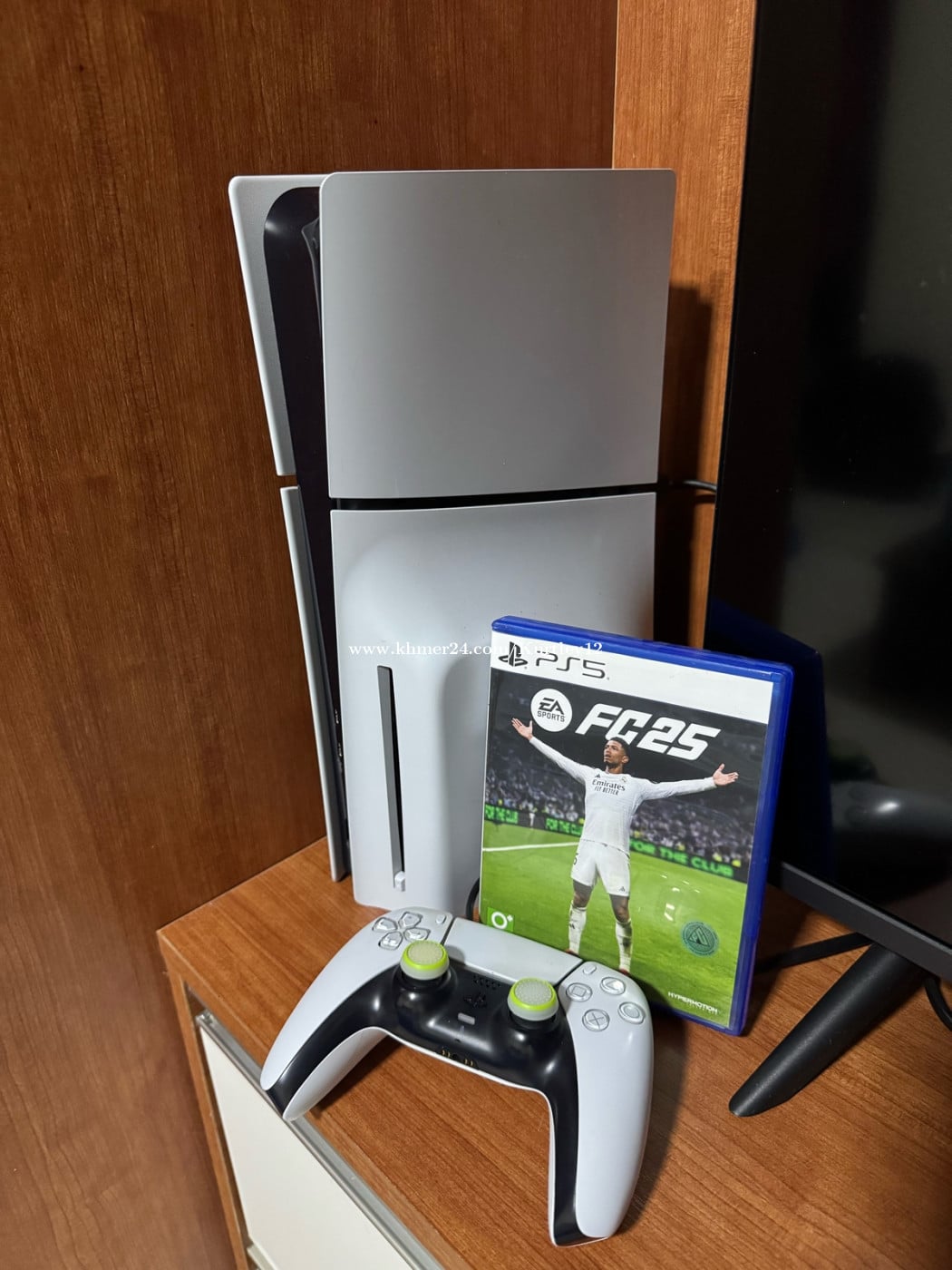 PlayStation 5 digital + disk + FC25 price $449 in Boeng Kak Muoy, Tuol ...